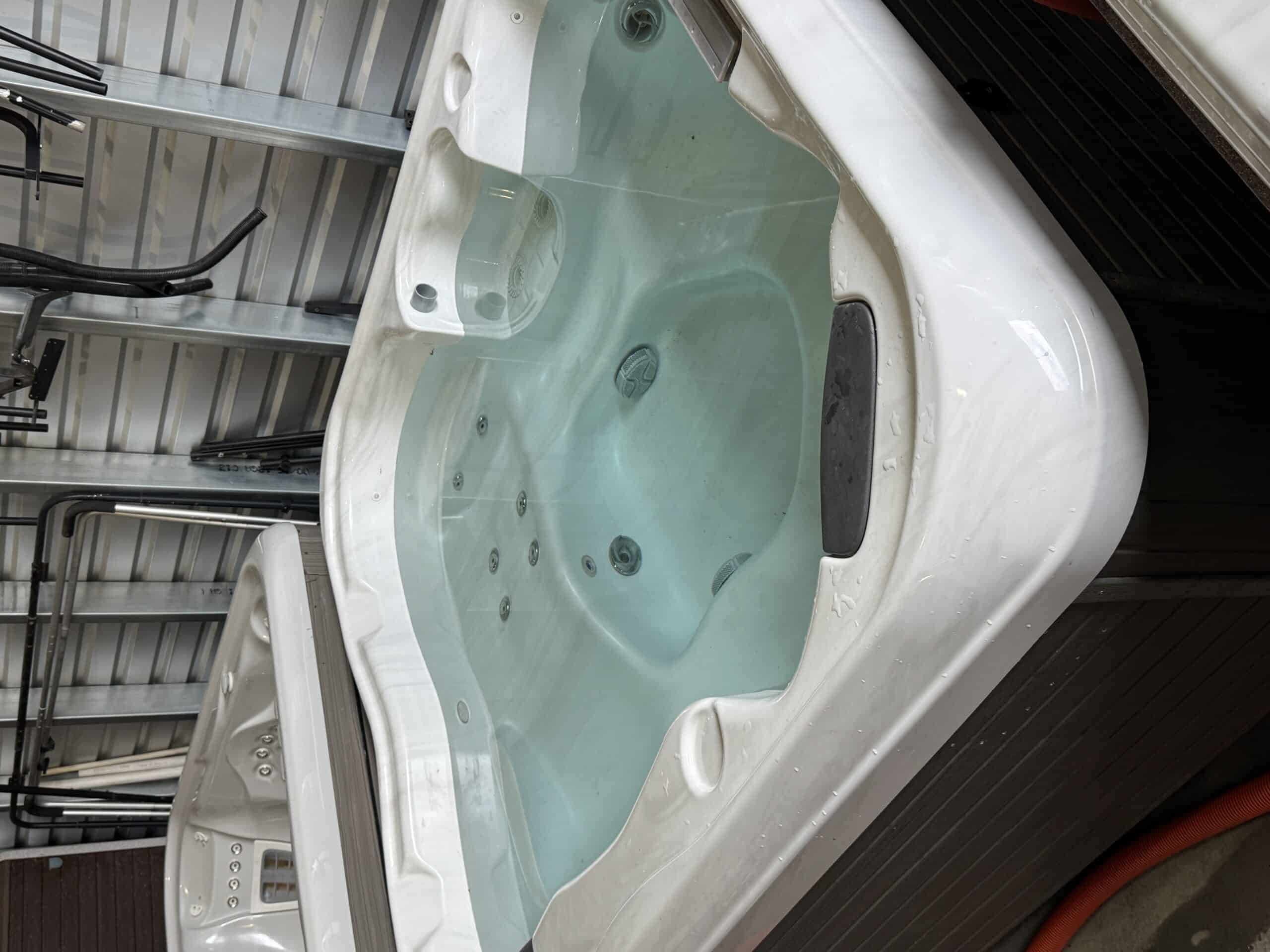 Used Bullfrog Spas X6L Hot Tub for Sale in Salt Lake City | Spa Tender ...